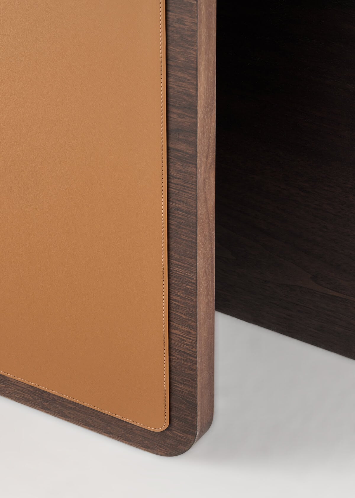 Echo Table by Turri | Cassoni