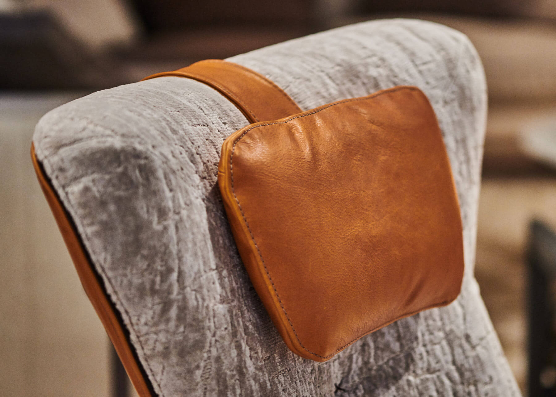 Mia Lounge Chair by Borzalino | Cassoni