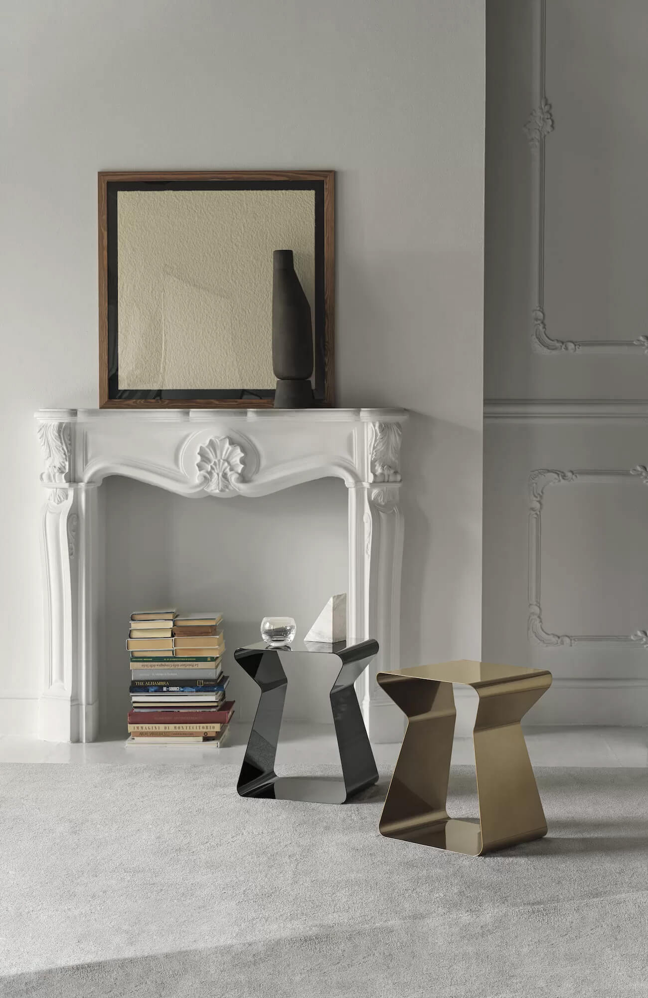 Refined Kito Side Table - Italian Designer; Luxury Furniture at Cassoni