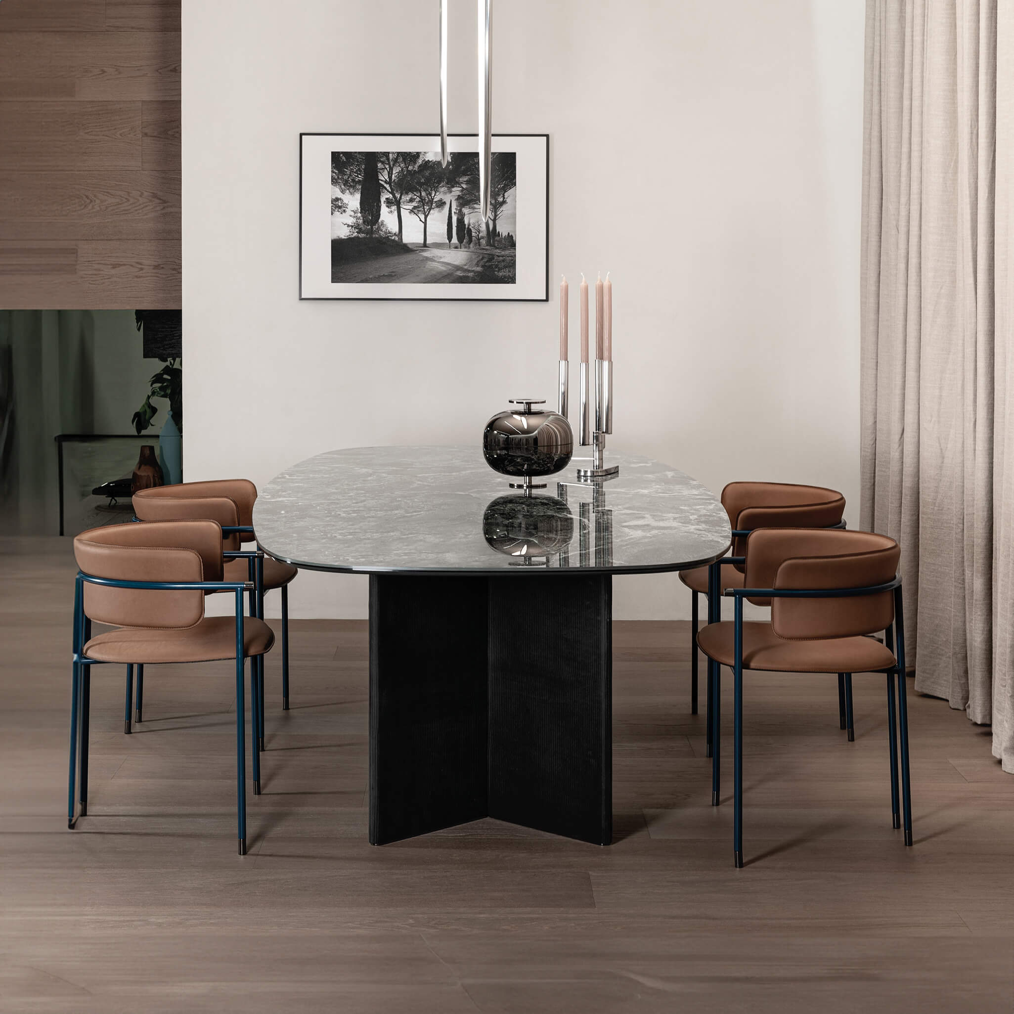 Refined Wings Table - Italian Designer; Luxury Furniture at Cassoni