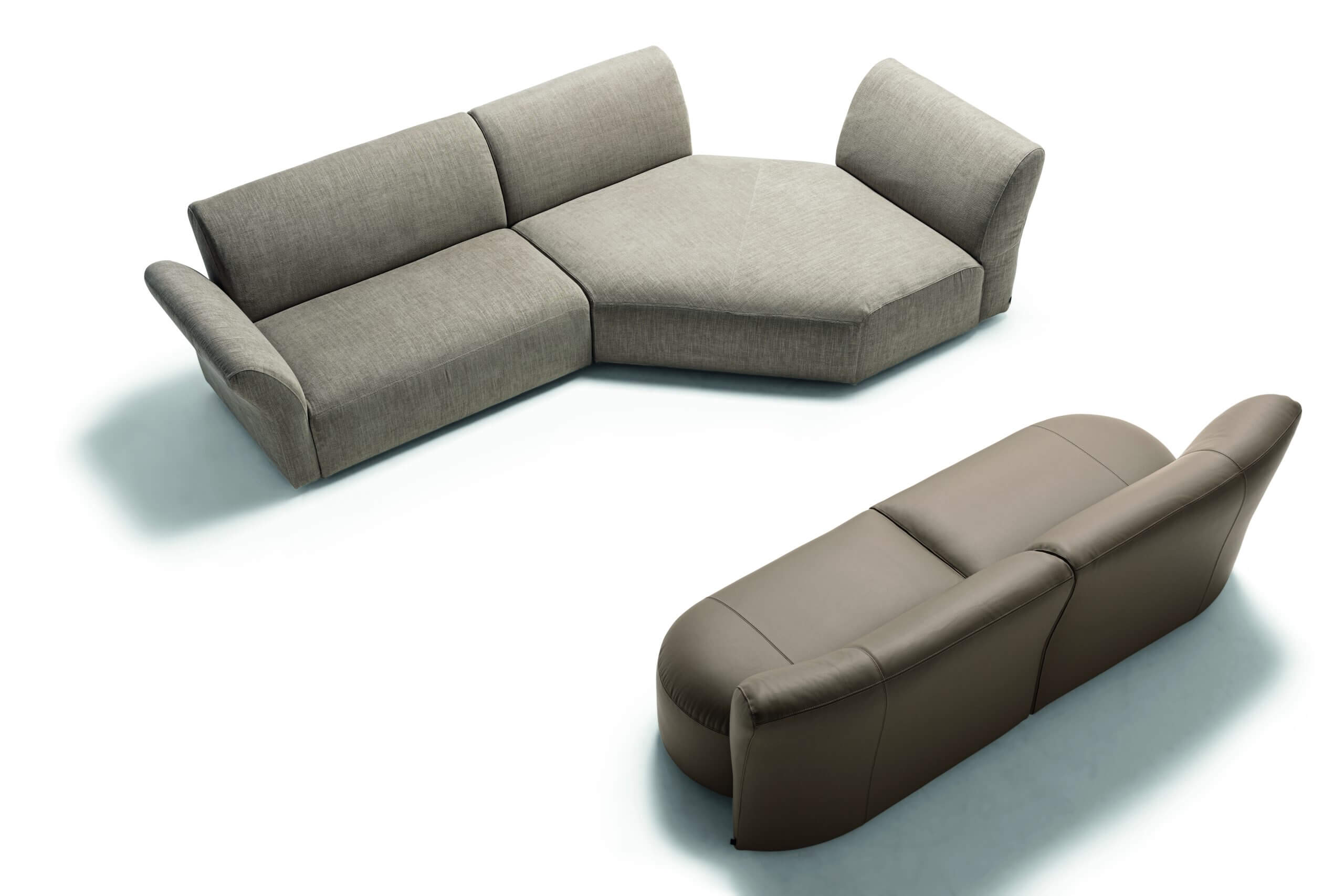 Hug Sectional by Frag | Cassoni