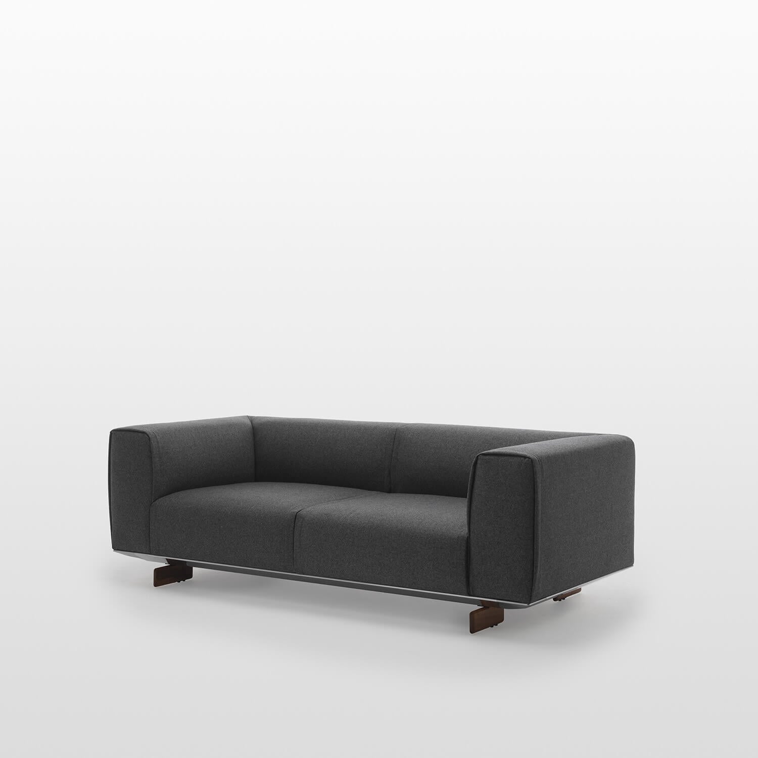 Coleman Sofa — Cassoni