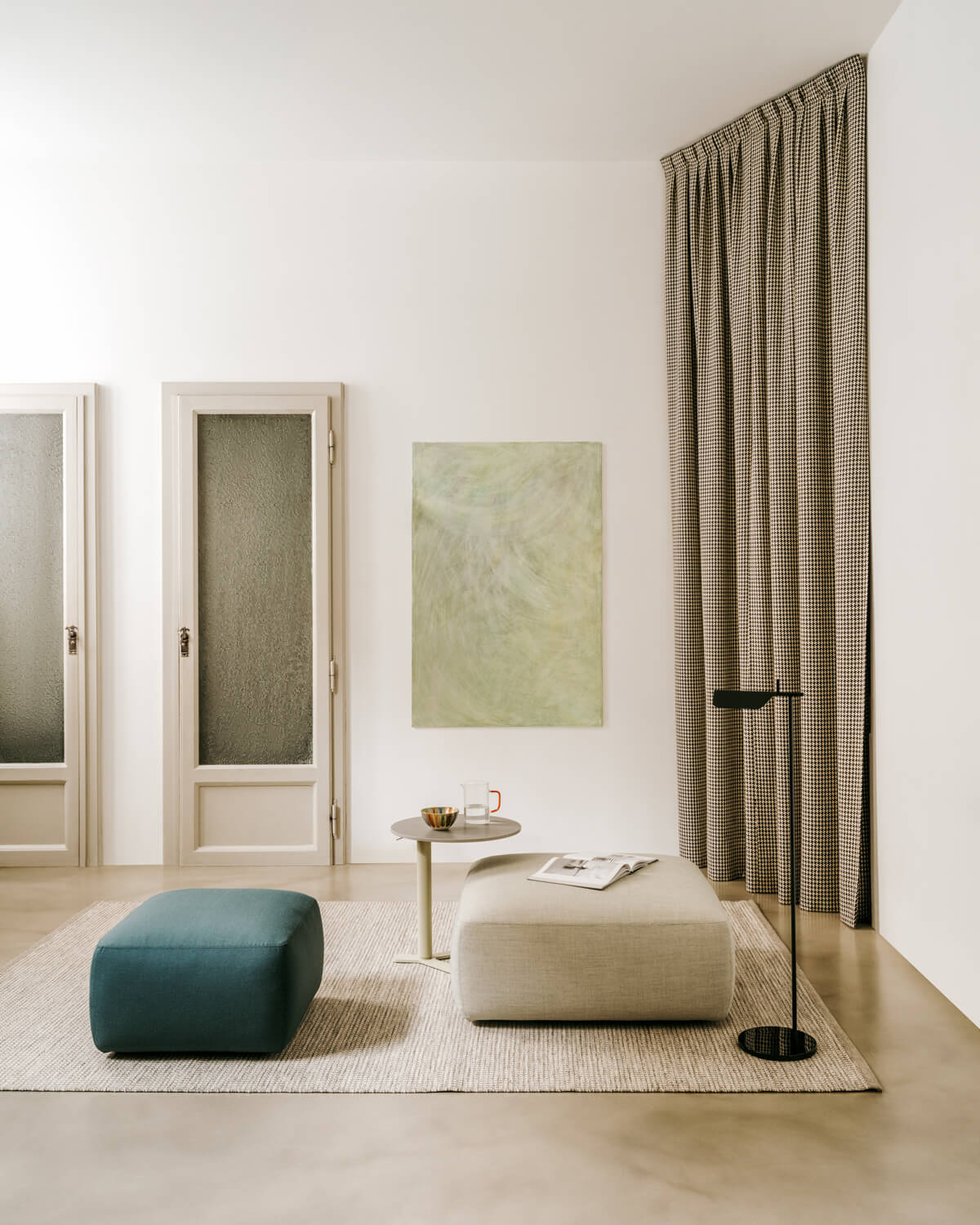 Versatile Plus Ottoman - Italian Designer & Luxury Furniture at Cassoni