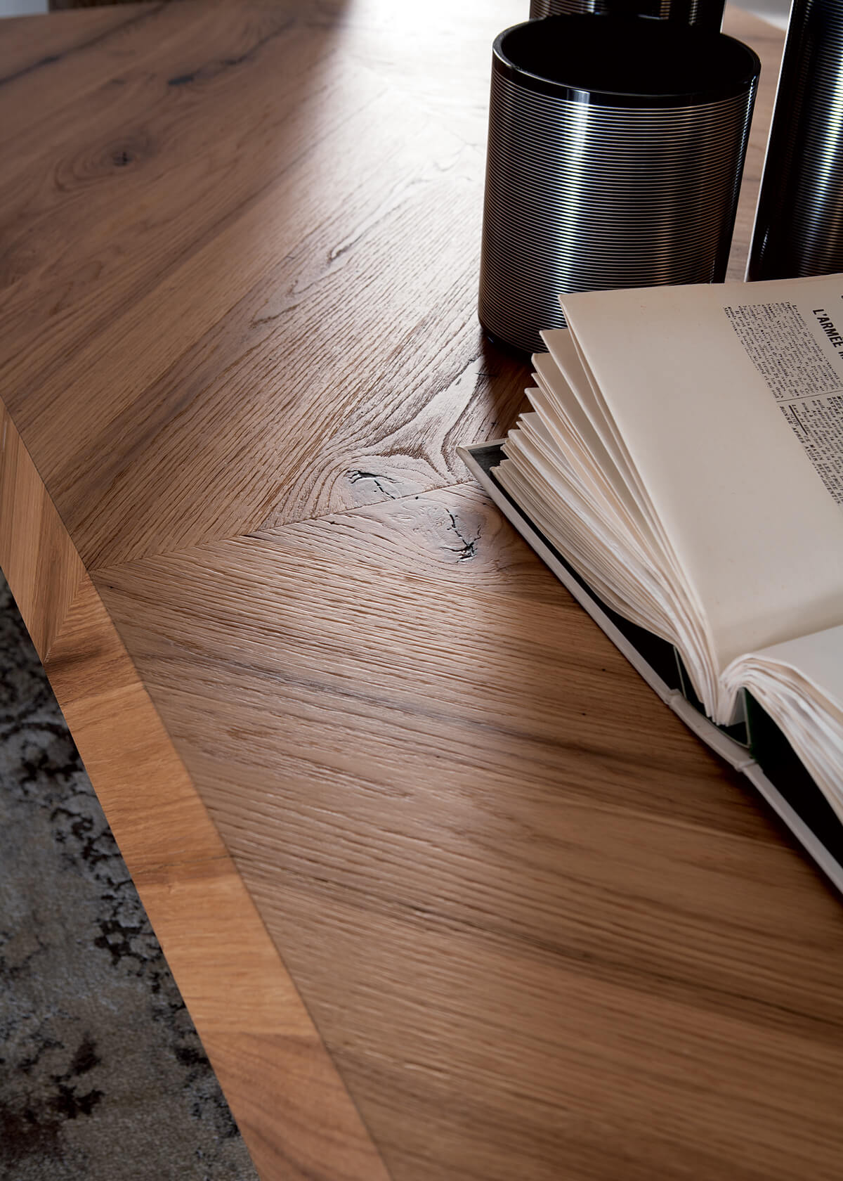 High-end 4x4 Table - Italian Designer & Luxury Furniture at Cassoni