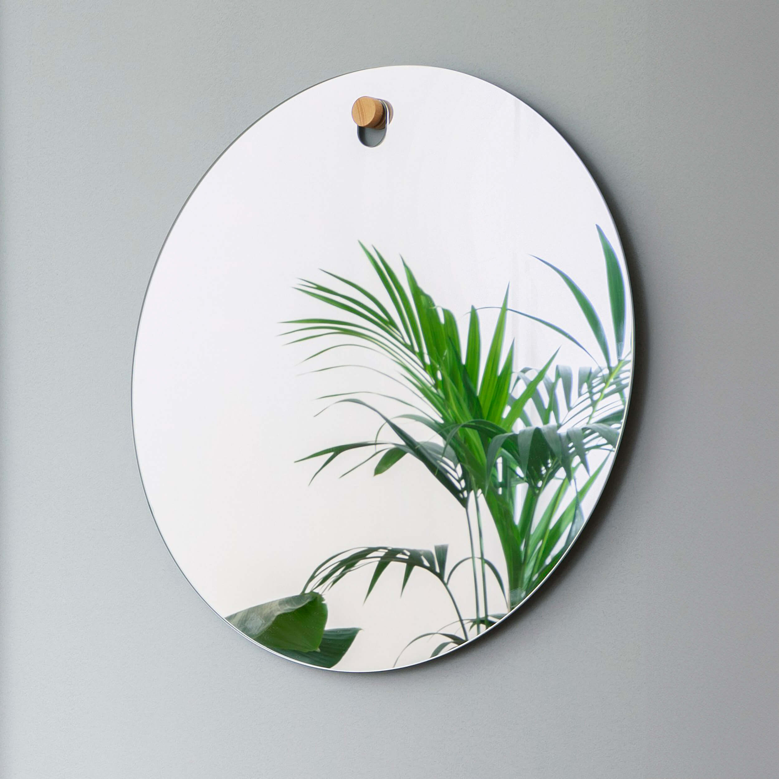 Middle Brother Mirror — Cassoni