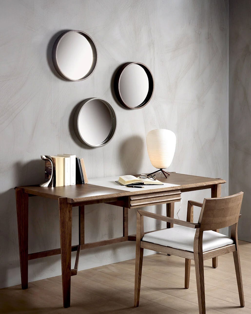 Oblò Wall Mirror by Pacini & Cappellini | Cassoni