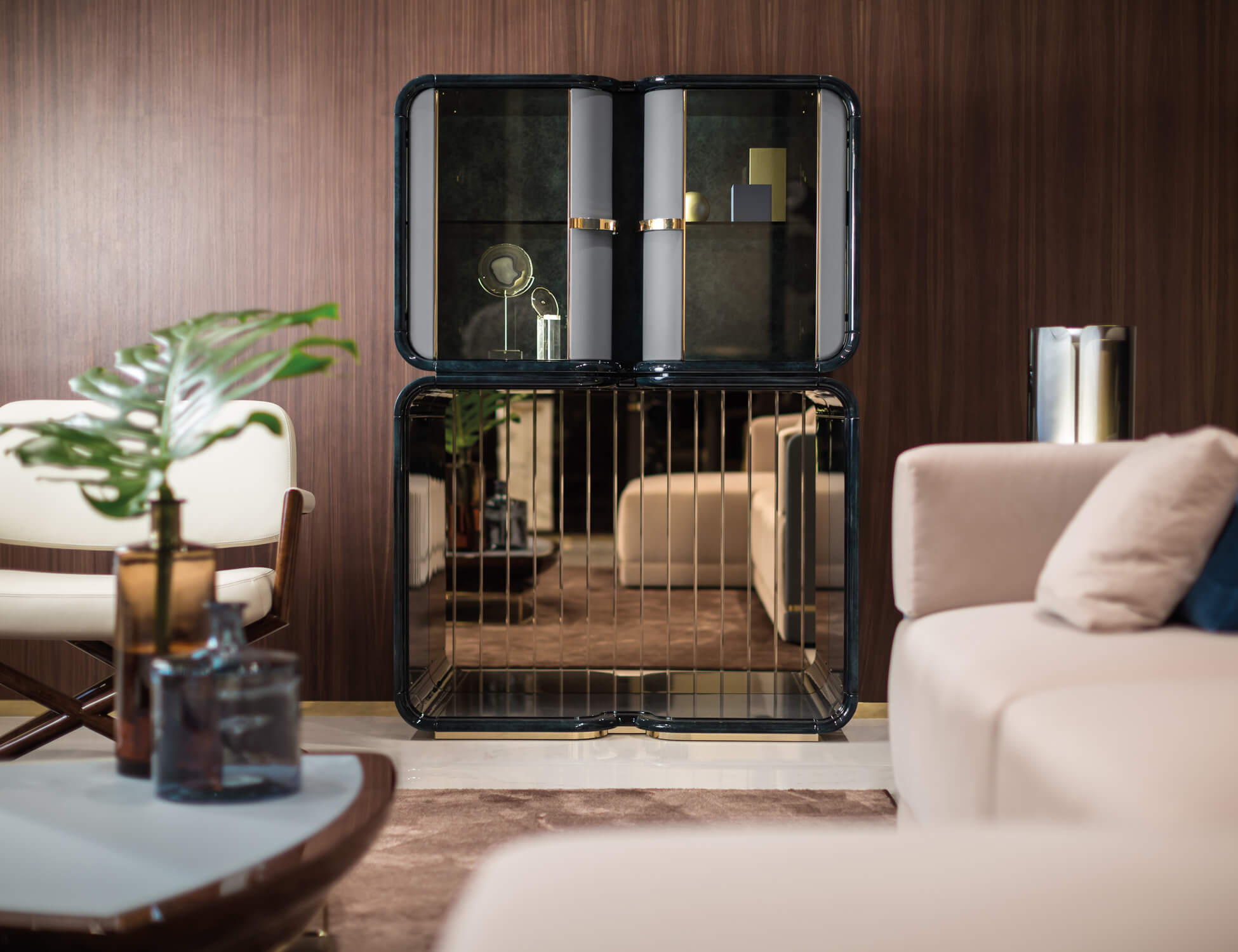 Madison Bar Cabinet by Turri | Cassoni