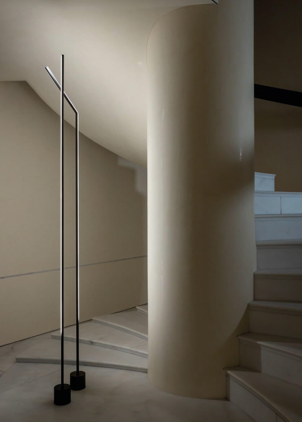 Refined Essential Floor Lamp - Italian Designer & Luxury Lighting at ...