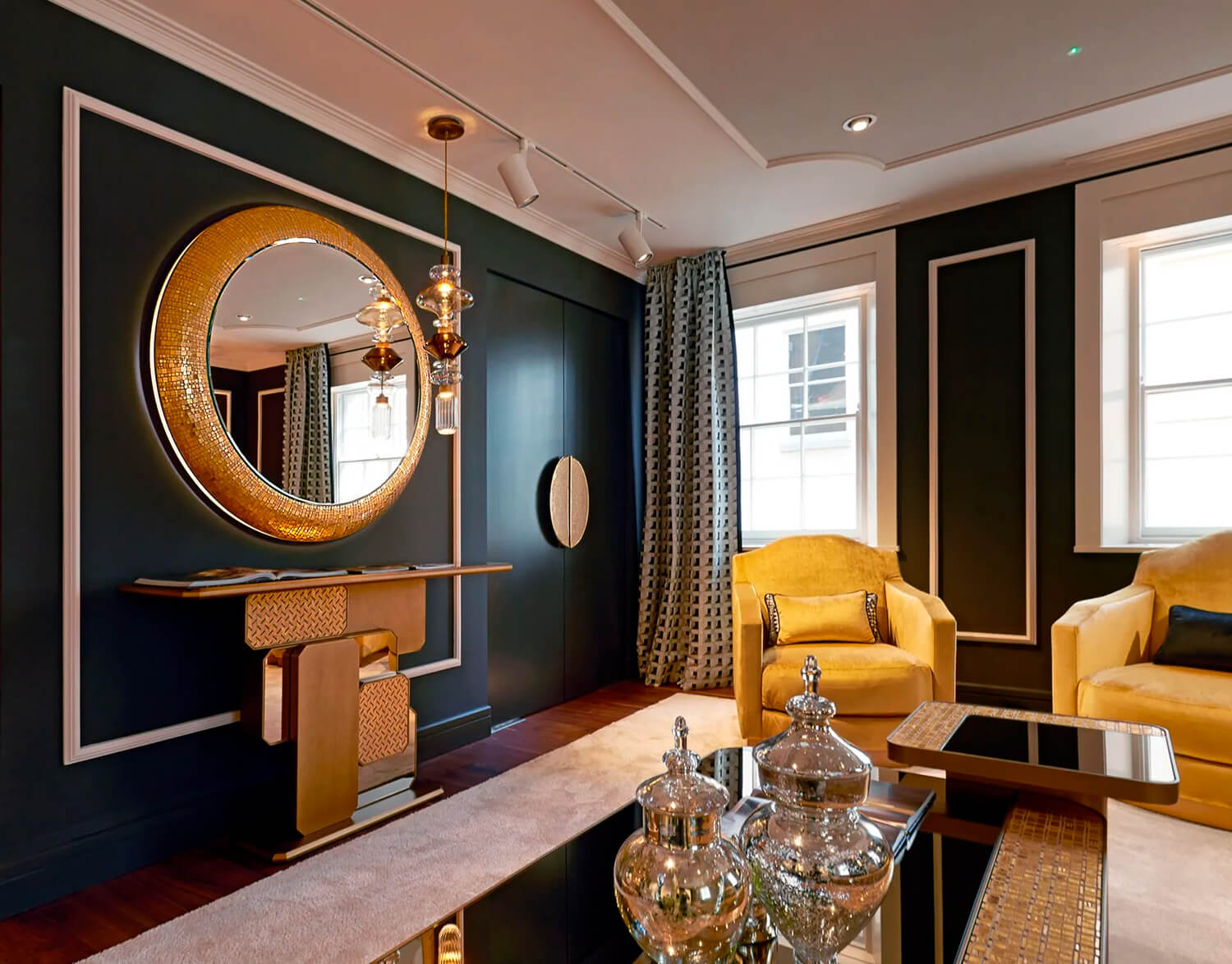 Fluxus Mirror by Sicis | Cassoni