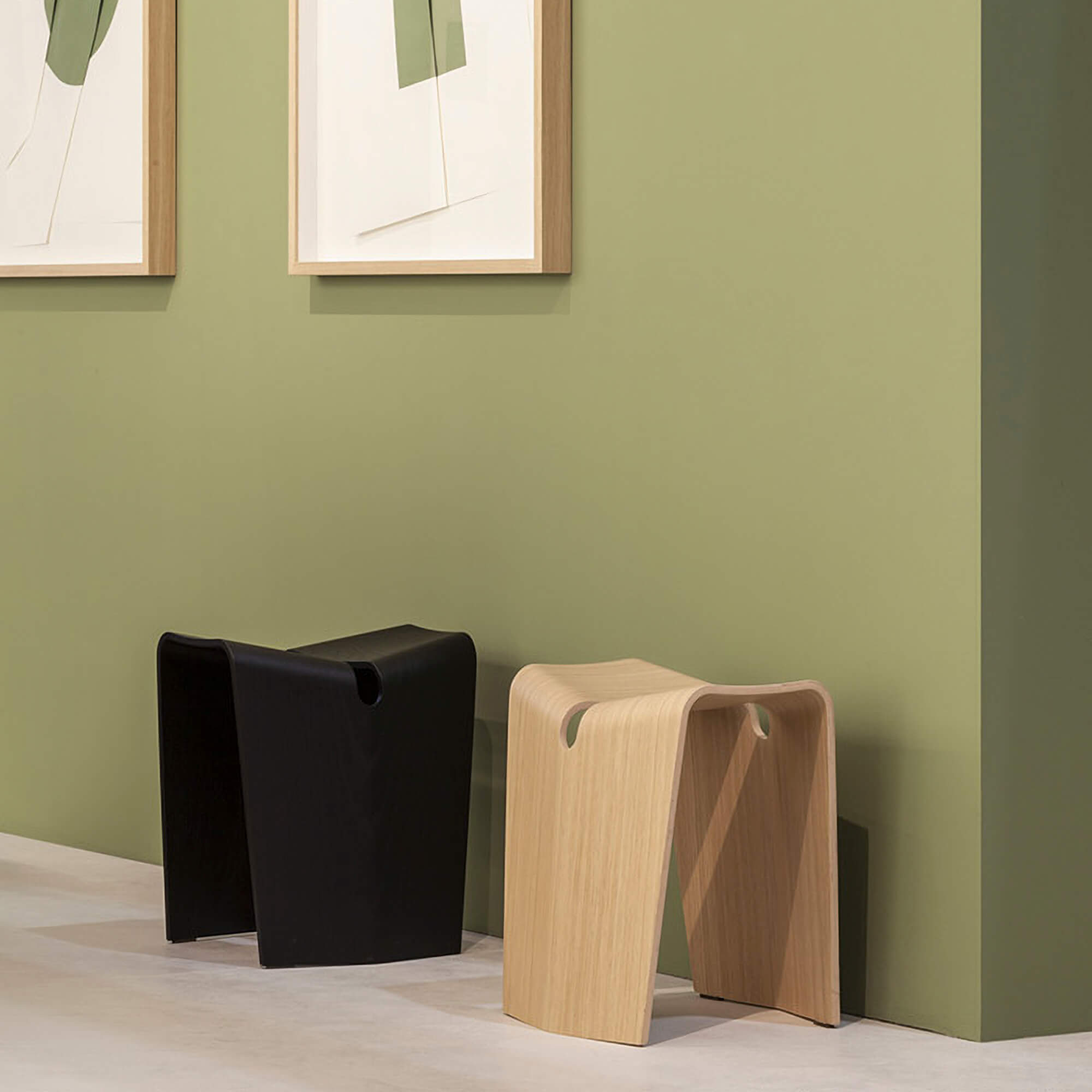 Innovative Kami Stool Stool - Italian Designer & Luxury Furniture at Cassoni
