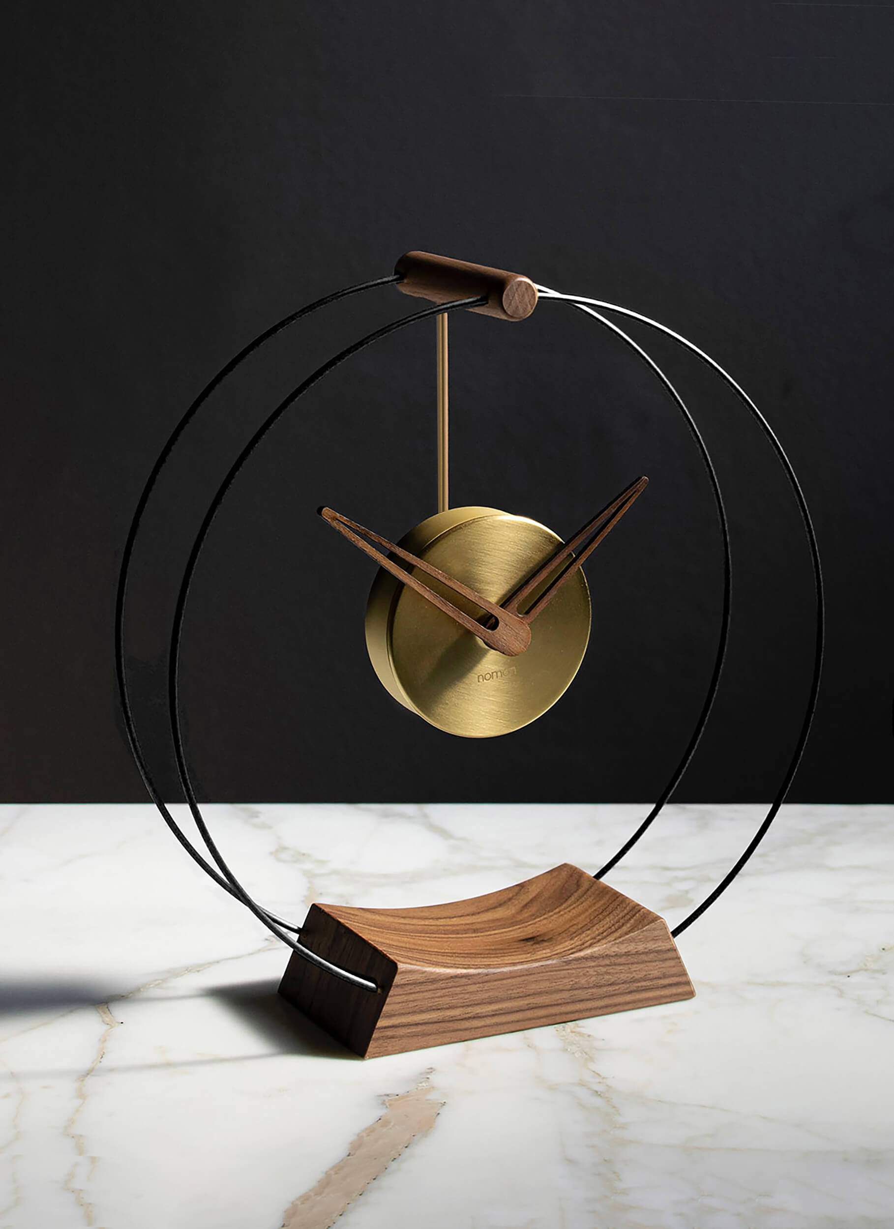 Mini Aire Table Clock by Nomon | Cassoni