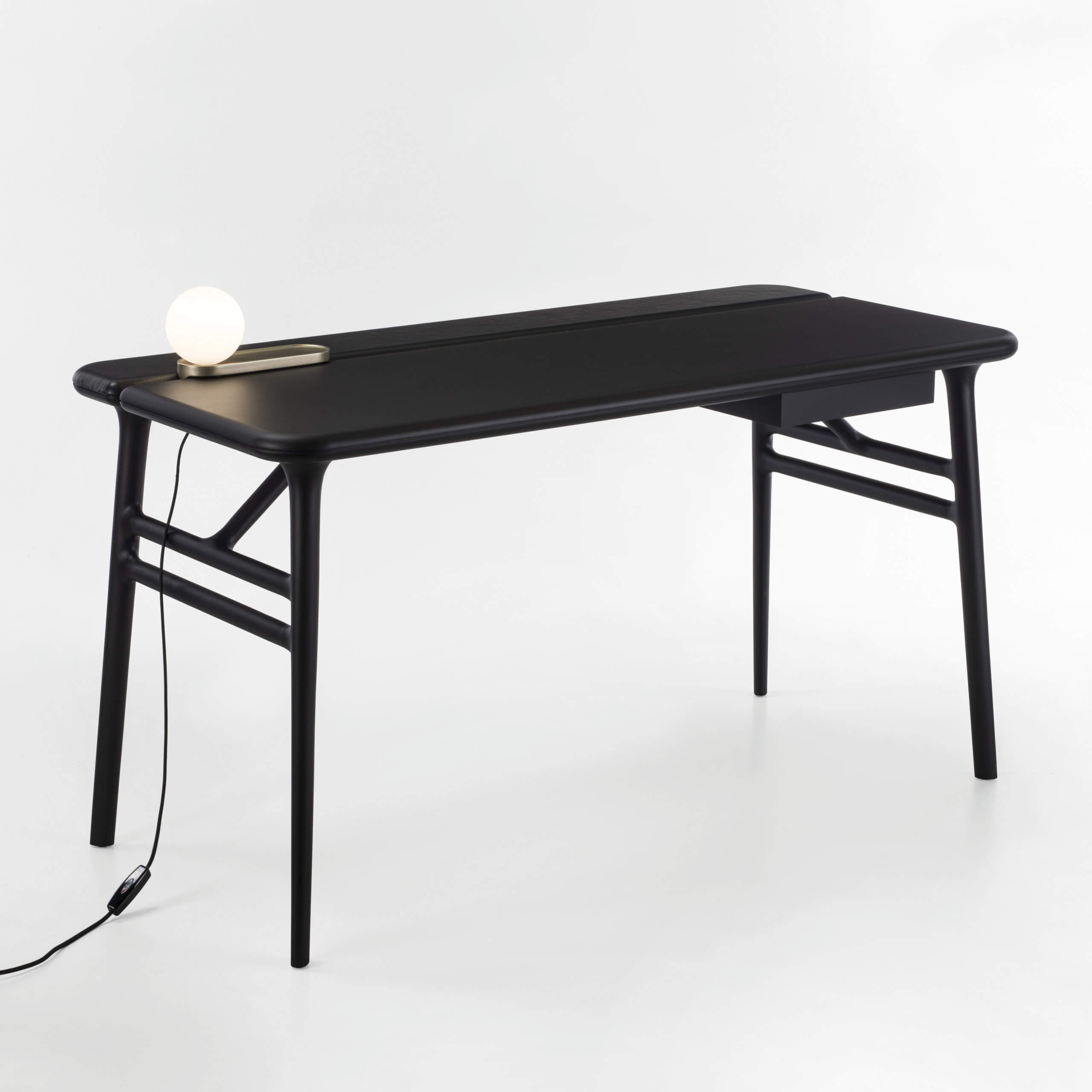 Aksel Desk by Porada | Cassoni