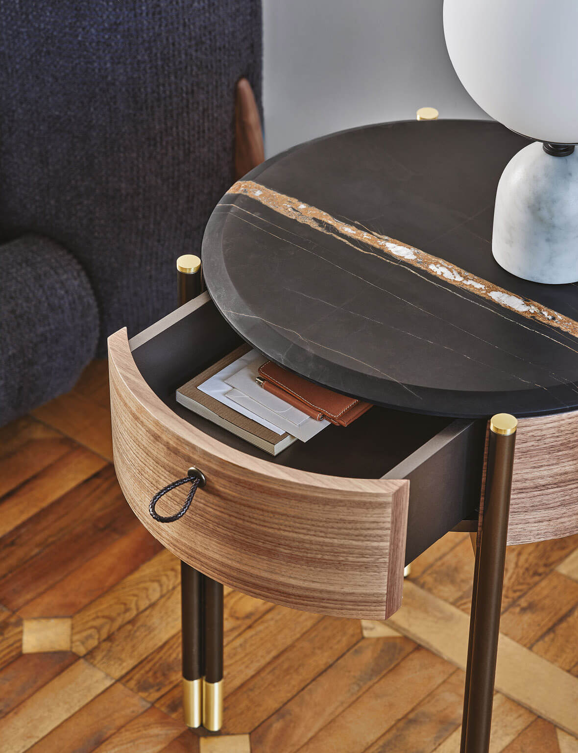 Bayus Tondo 44 Nightstand by Porada | Cassoni